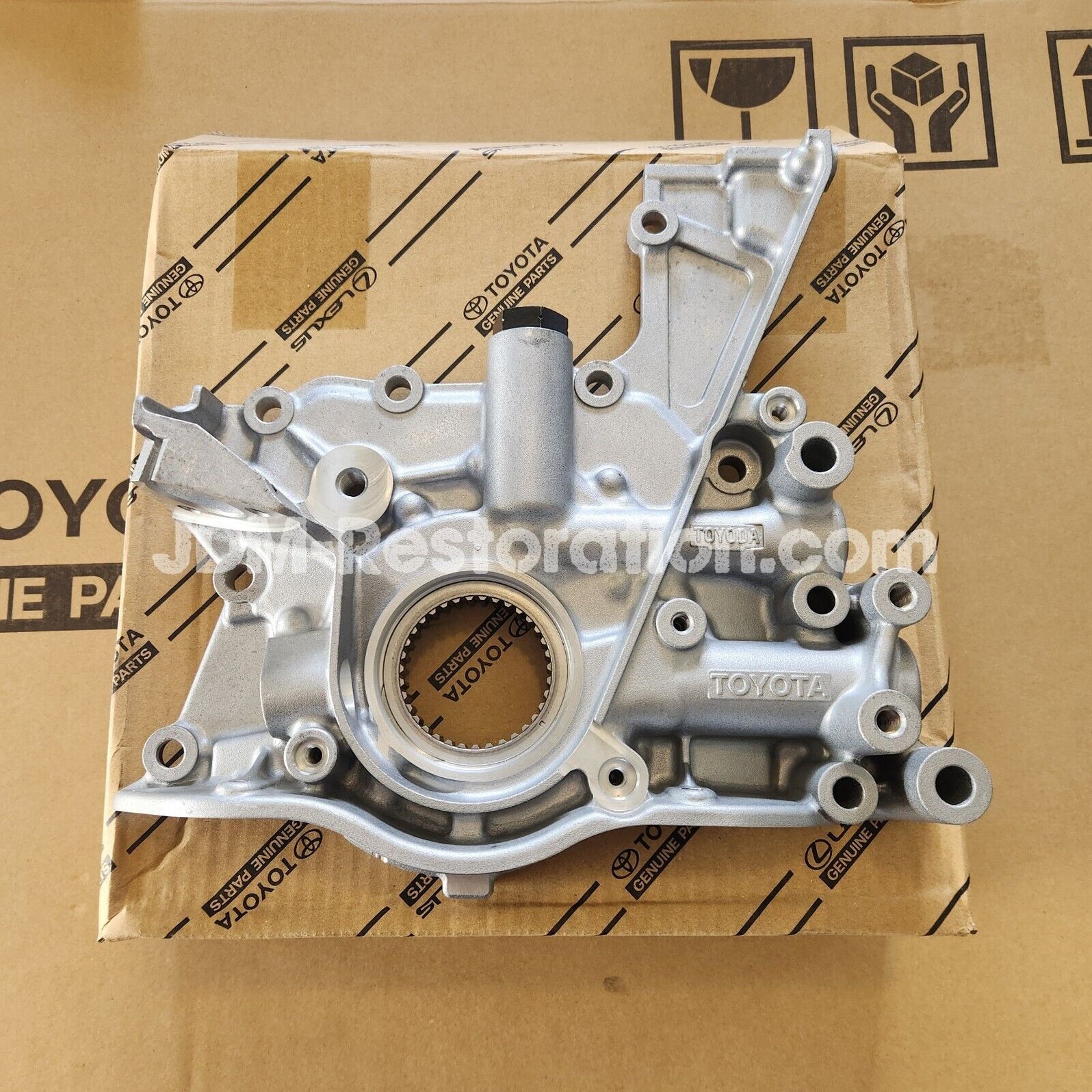 Toyota 2JZGTE Oil Pump Jza80 Jzs161 15100-46052 Genuine OEM — JDM Restoration