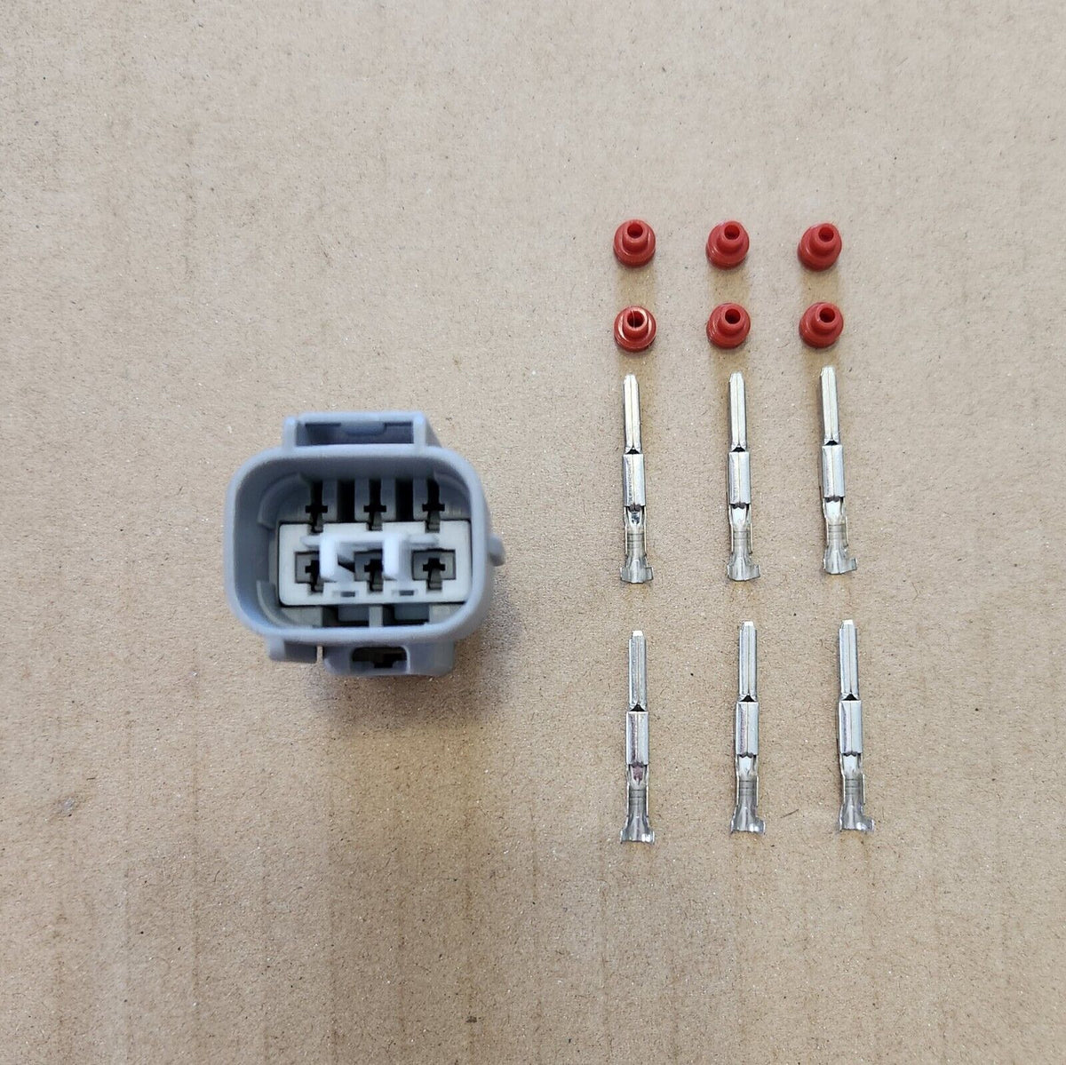 Female Toyota Taillight Connector Kit — JDM Restoration