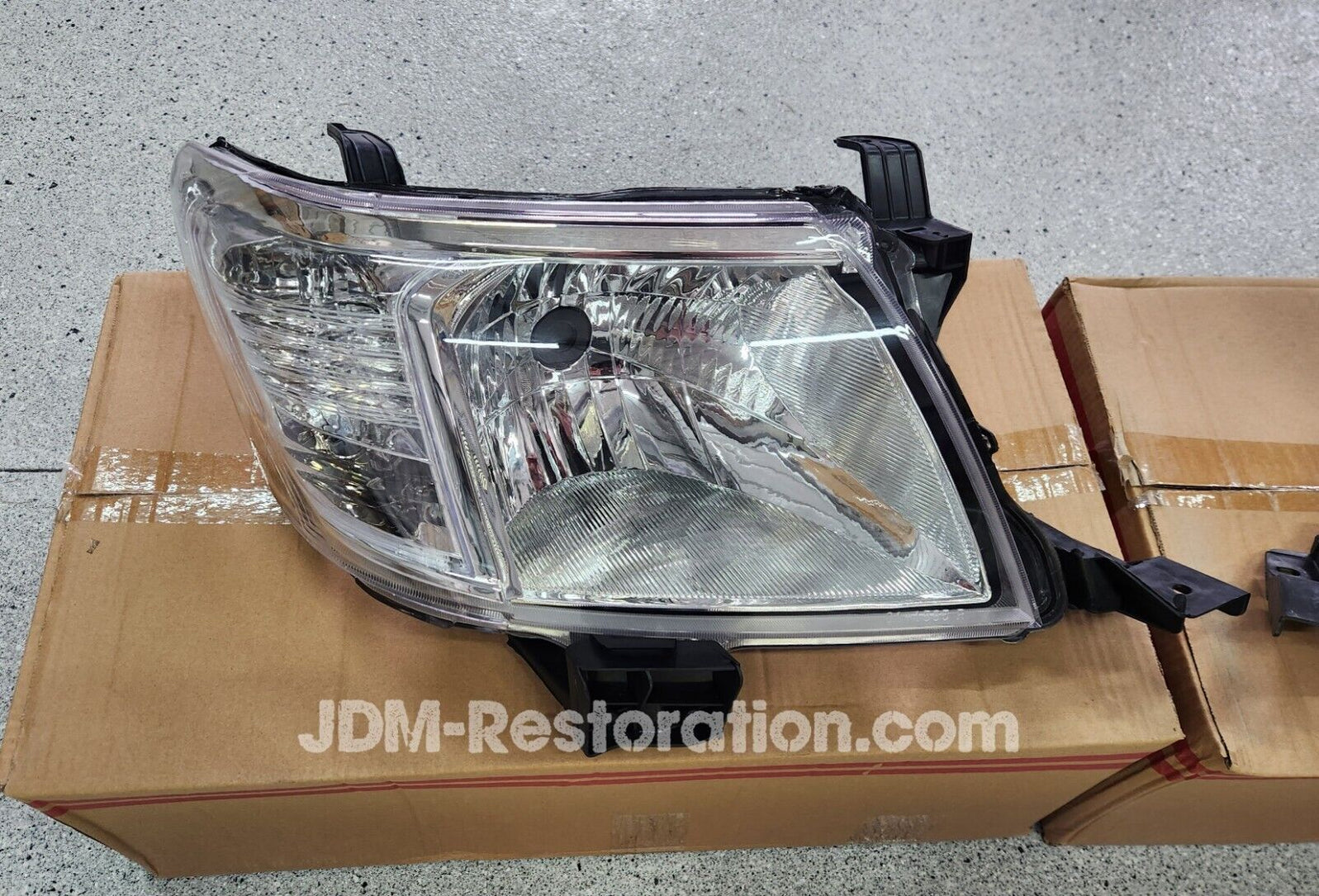 Toyota Hilux N70 Facelift 2011 - 2015 Headlight Set Workmate SR SR5 Br ...