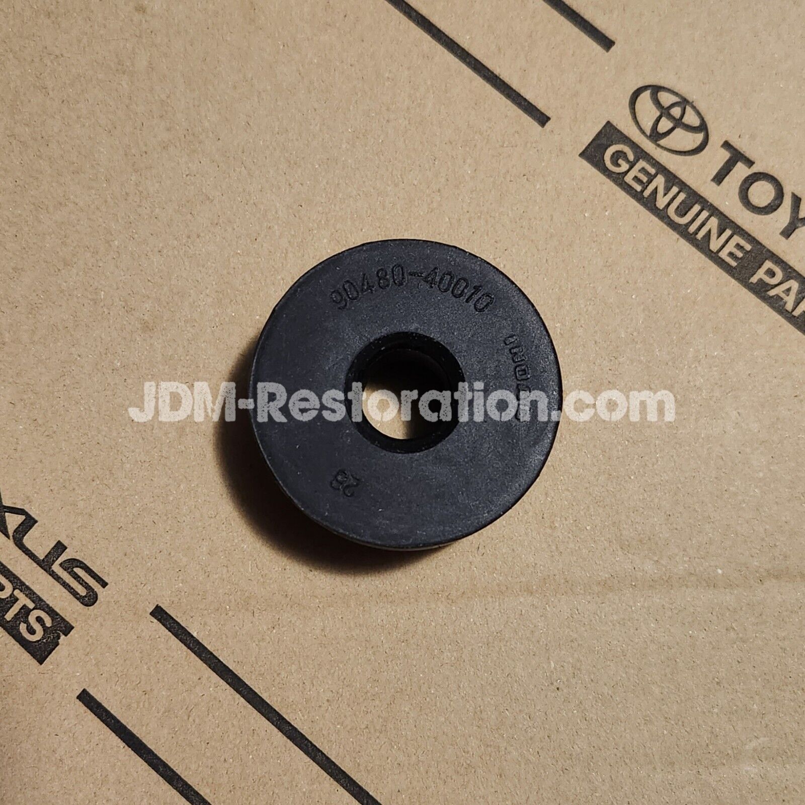 Lower Radiator Rubber Mount – JDM Restoration