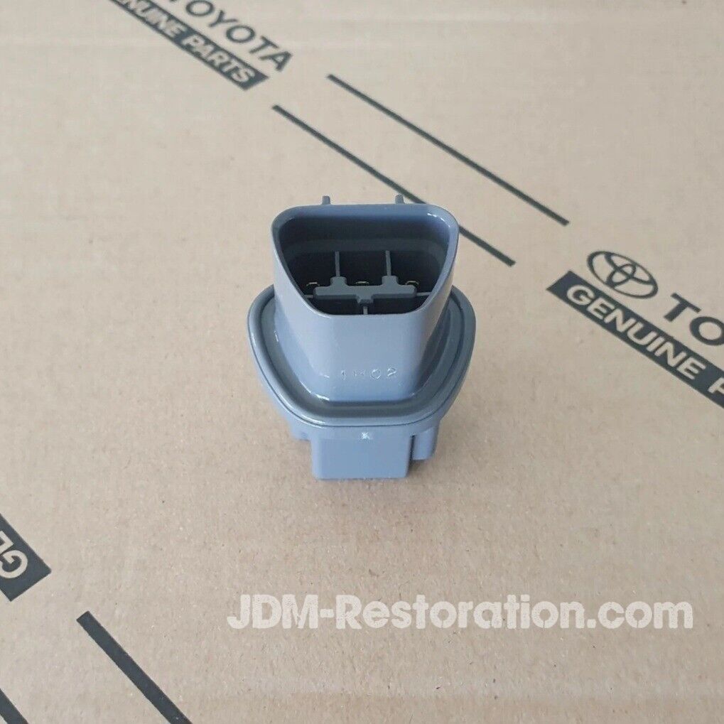 Toyota Fuel Pump Connector Female – JDM Restoration